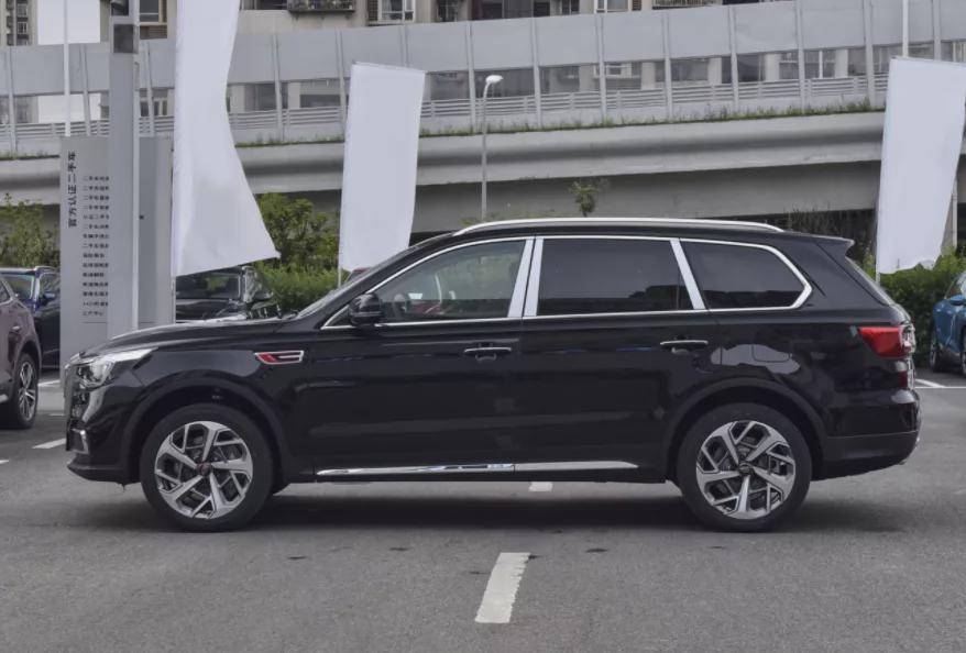 国产高端SUV对决谁更值得买？坦克500 PK红旗HS7_搜狐汽车_搜狐网