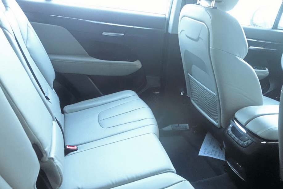 又一“国产大牌”推出全新中型SUV，搭1.8T+7座布局，明年上市_搜狐汽车_搜狐网