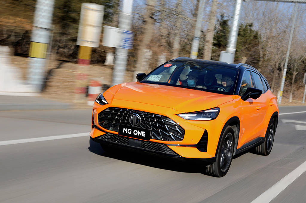 除了售价还有哪些亮点？道路试驾上汽集团MG ONE_搜狐汽车_搜狐网