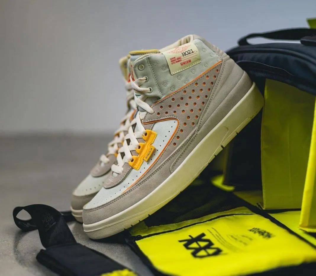 Union AJ2惊艳质感出众！2022是aj2大年吗？流出实物细节正确值得警惕_Jordan_鞋帮_月亮