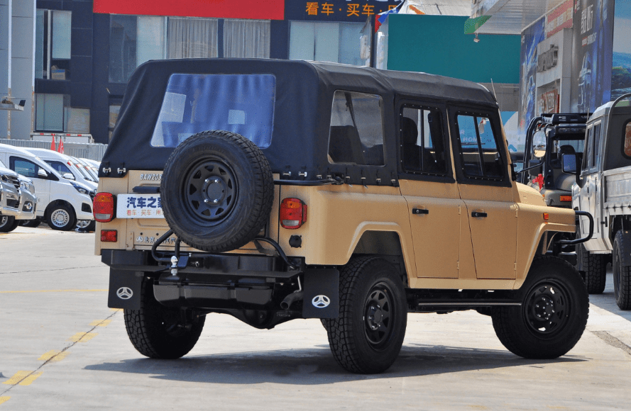 新车丨全新BJ212配置曝光，提供三款车型，配2.4T+8AT黄金动力_搜狐汽车_搜狐网