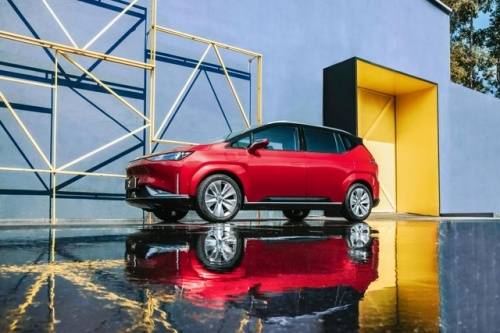 空间大续航强的国产SUV，元PLUS和合创Z03怎么选？_搜狐汽车_搜狐网