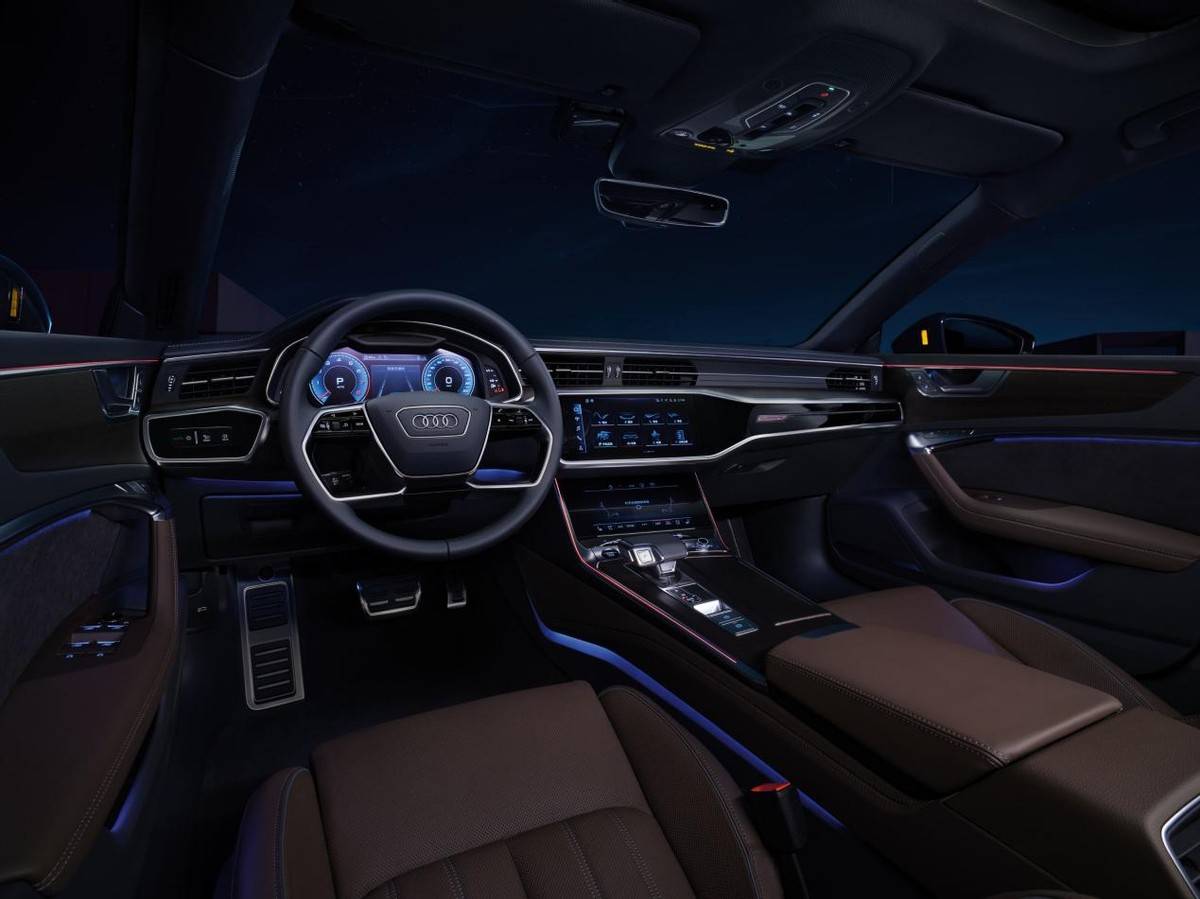 上汽奥迪A7L多种配色+WHUD，符合高阶先行人群目光_搜狐汽车_搜狐网