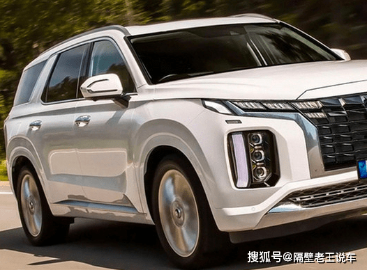 长近5米，媲美陆巡，3.5L V6+8AT，纯进口不足30万却无人识货_搜狐汽车_搜狐网