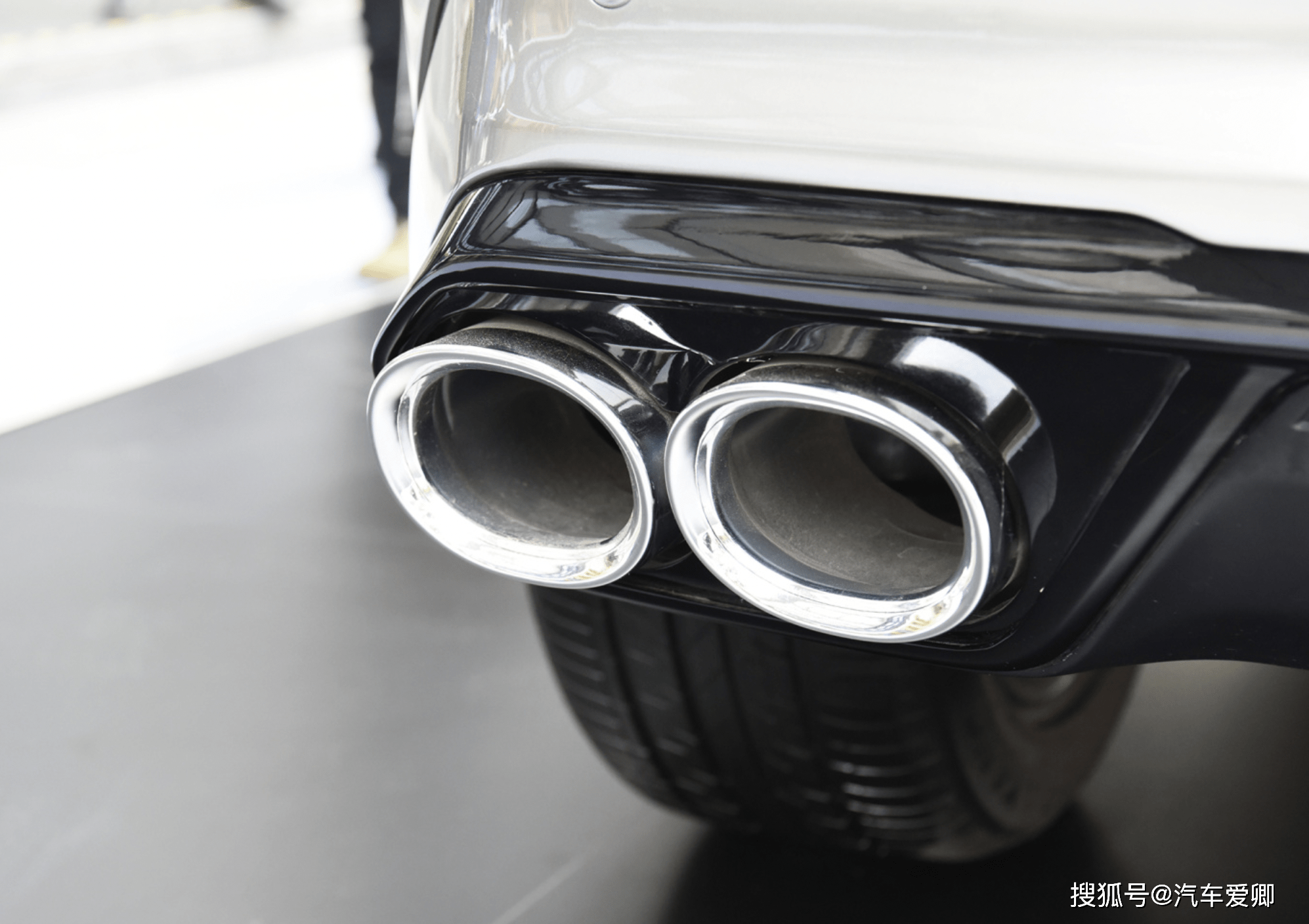 晚到却是精品，全球首发的科技+爱信8AT，喝92号油，CR-V真买早了_搜狐汽车_搜狐网