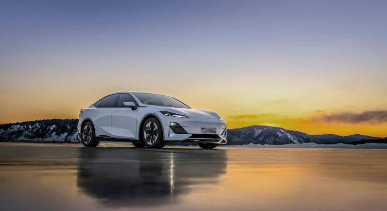 长安C385发布，搭氢燃料电池，续航超700km，3分钟快速补能_搜狐汽车_搜狐网