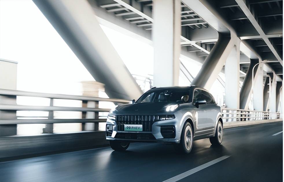 5.6s 中大型SUV性能王者——09P_搜狐汽车_搜狐网