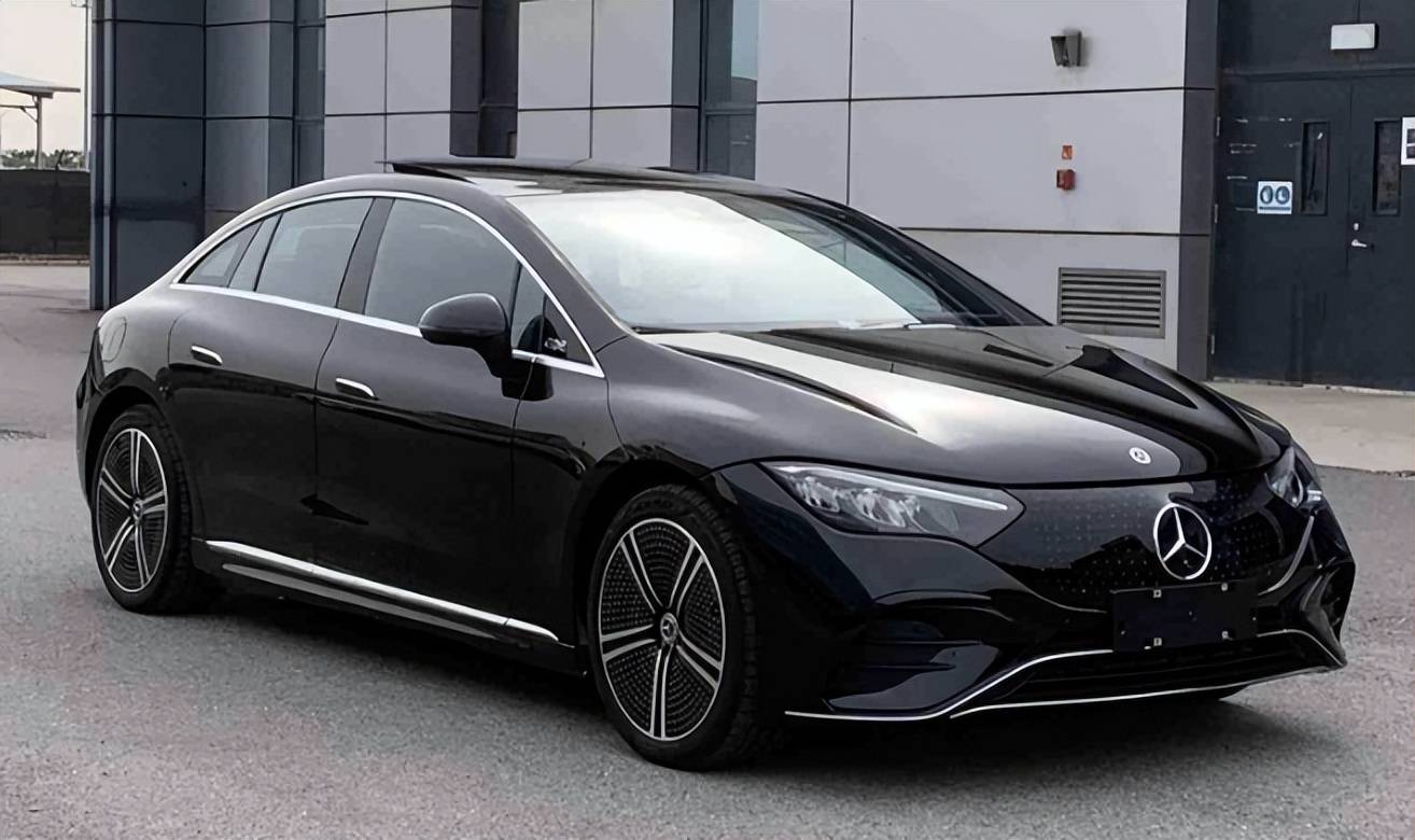 奔驰EQE对标蔚来ET7，看上去不香？其实该慌的还是蔚小理_搜狐汽车_搜狐网