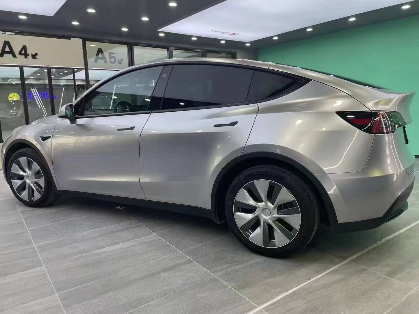 SKTO改色膜案例：特斯拉model Y GT银_搜狐汽车_搜狐网