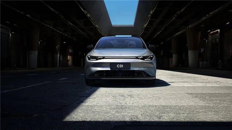 首搭CTC技术、3.6秒破百、717km续航 零跑C01预售18万起_搜狐汽车_搜狐网