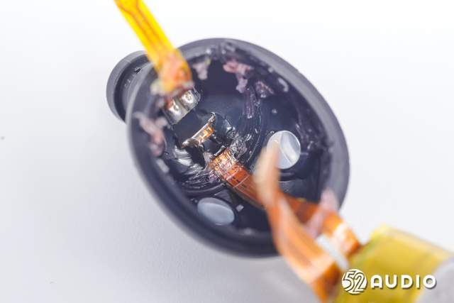 搭载高通QCC5151旗舰级蓝牙芯片，漫步者NeoBuds S真无线圈铁降噪耳机拆解_充电_支持_NeoBuds