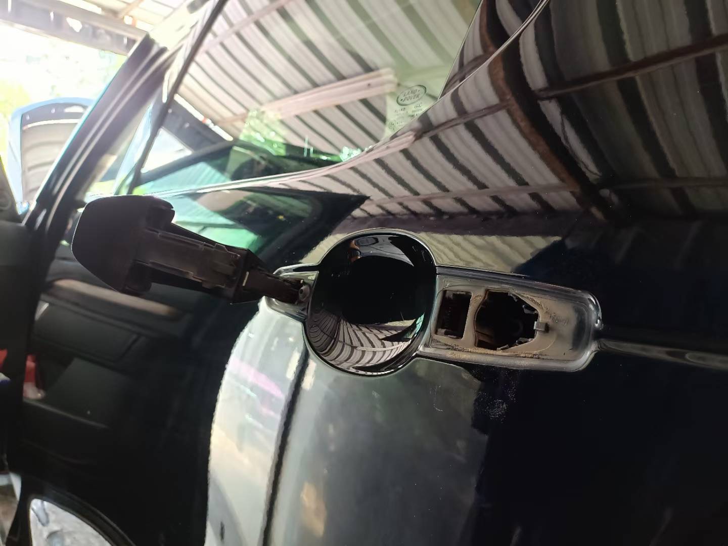 路虎换贴升级EVOMAX易玛隐形车衣 TPU-M95进行全防护_搜狐汽车_搜狐网