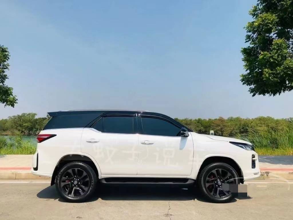 新款GR丰田穿越者曝光，对标日产途达，越野媲美普拉多，2.4T+6AT_搜狐汽车_搜狐网