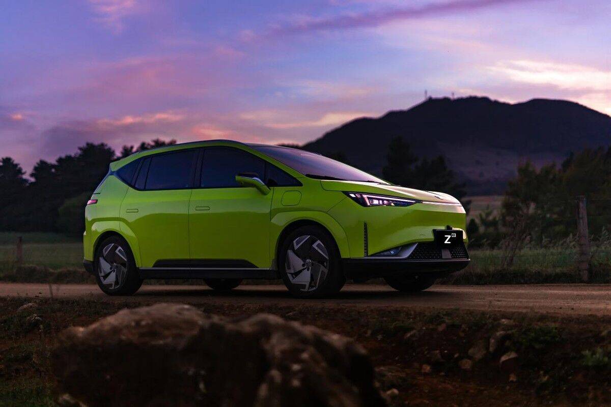 携手合创Z03 一起畅游浩瀚星空_搜狐汽车_搜狐网