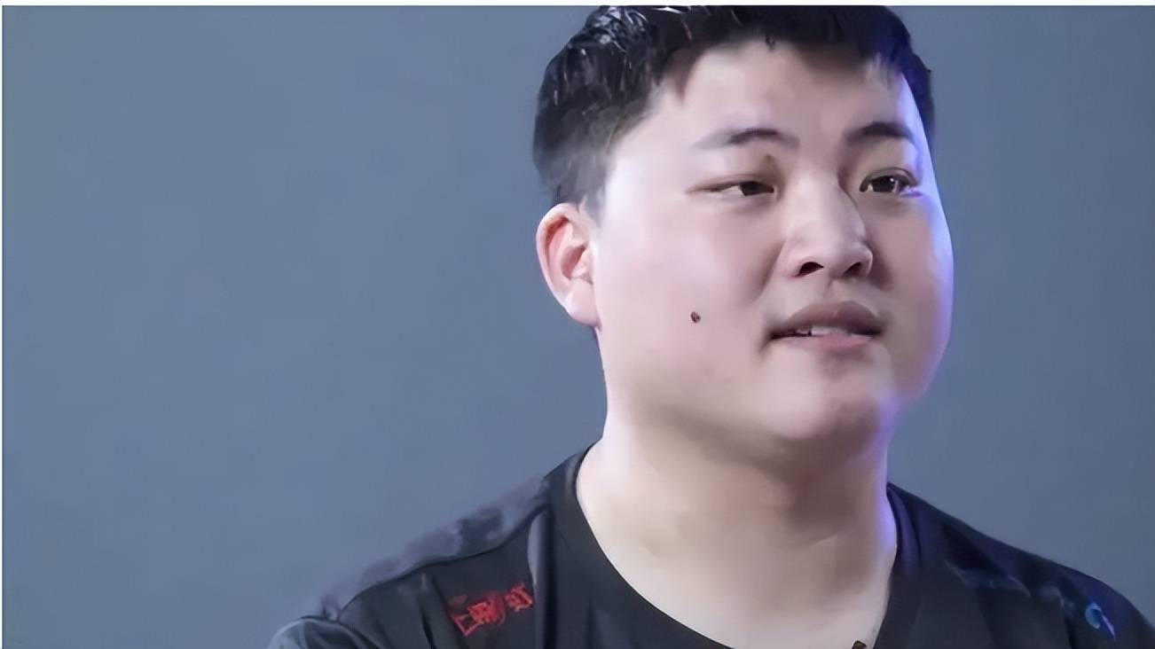 深度|LPL赛区转会：Uzi入驻B站，Smlz加入到WE，Bo加入欧美赛区_战队_直播_比赛