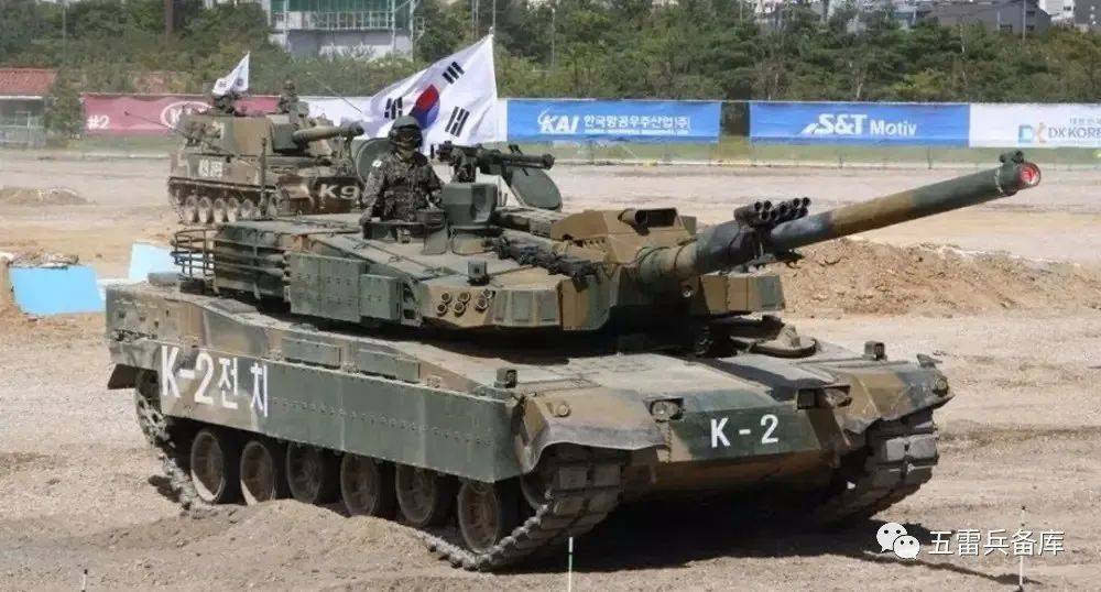 号称全球第一，德国新“黑豹”KF-51坦克亮相！动物园复活？曾成就多位王牌_恩斯特·巴克曼_谢尔曼_美军