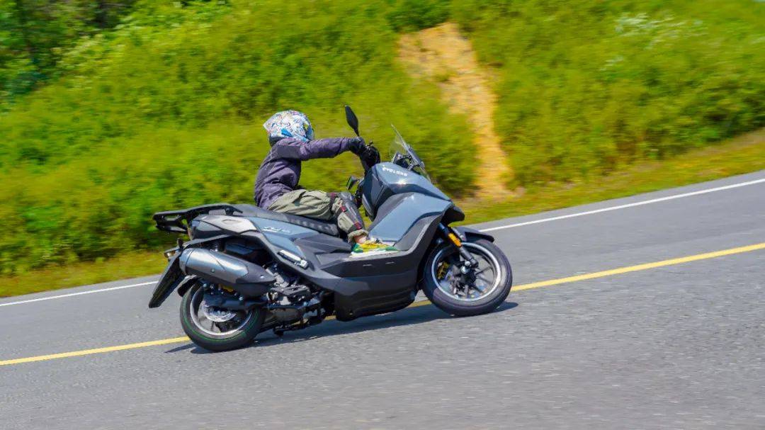 舒适取向的都市钢炮，性价比极高—赛科龙RT2动态评测_搜狐汽车_搜狐网