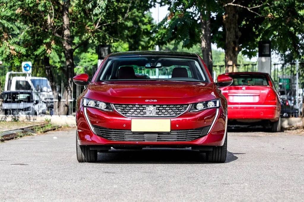 实拍标致508L顶配，车长4870mm，211马力+8AT，售价22.47万元_搜狐汽车_搜狐网