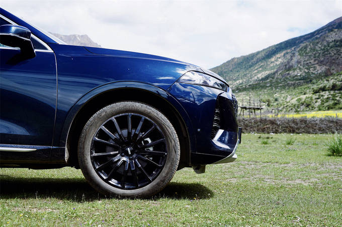 开着插混车上G318是种什么体验？高原试驾摩卡DHT-PHEV_搜狐汽车_搜狐网