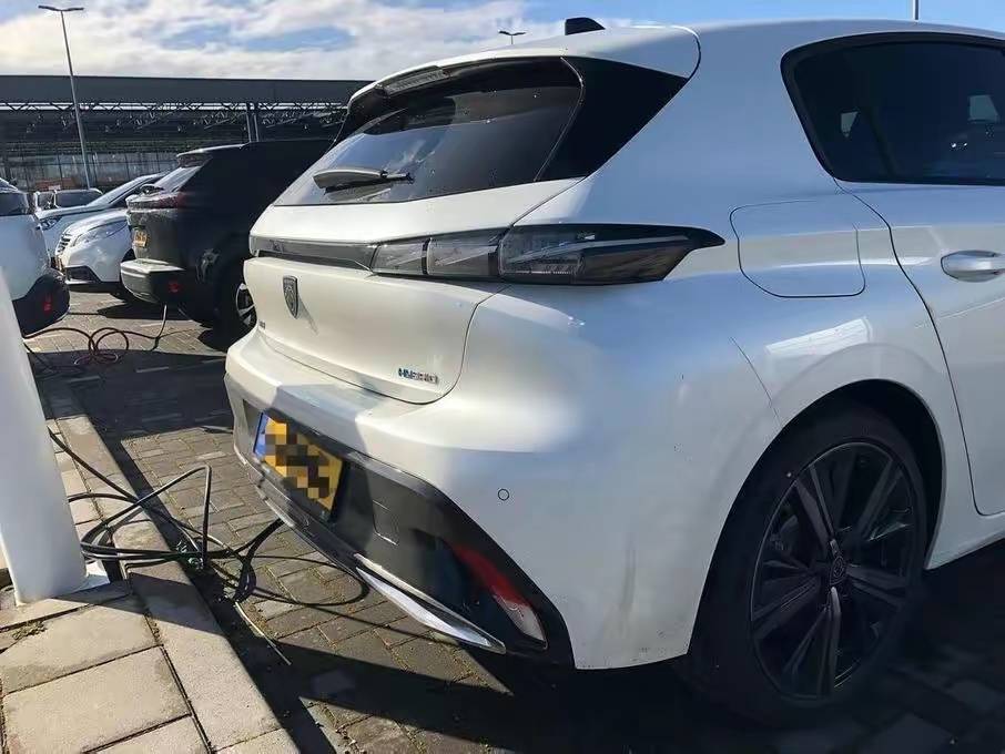 标致汽车“觉醒”，插电混动版标致308亮相，1.6T+8AT，犀利帅气_搜狐汽车_搜狐网