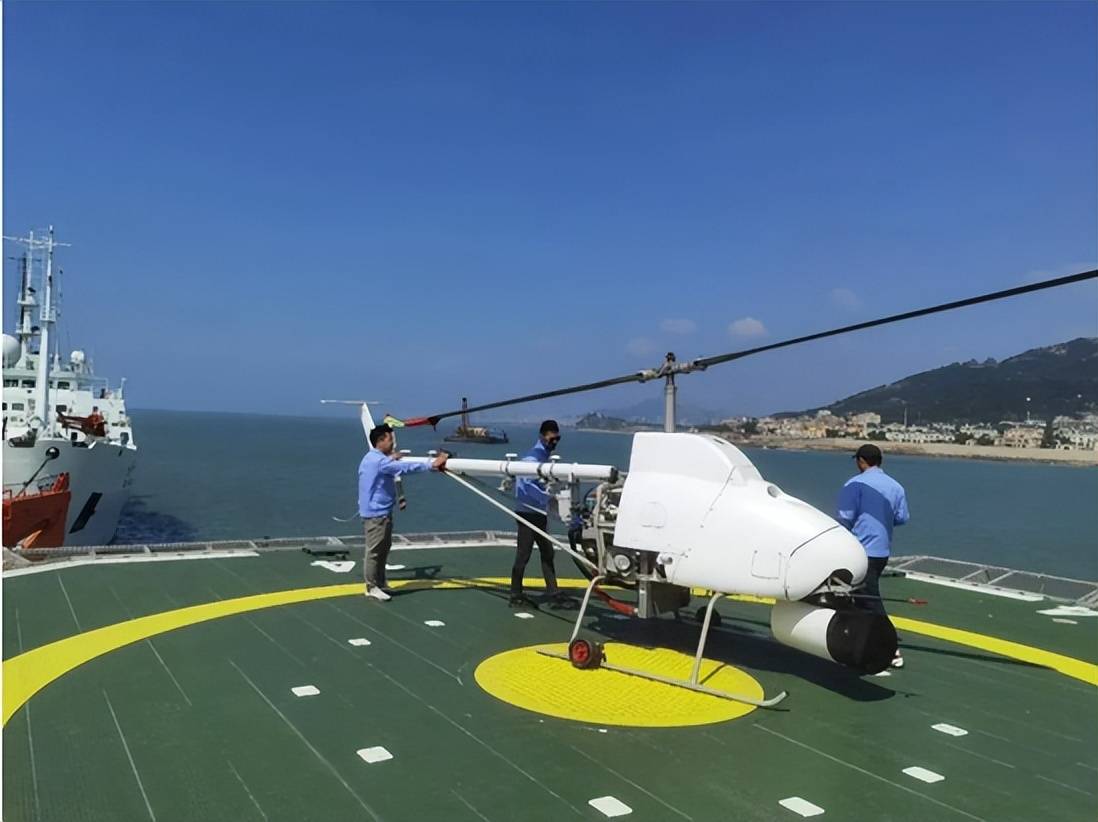 AR500CJ首飞成功，为何和AR500B、AR500BJ一样都选择重油发动机？_云雀_无人机_我国