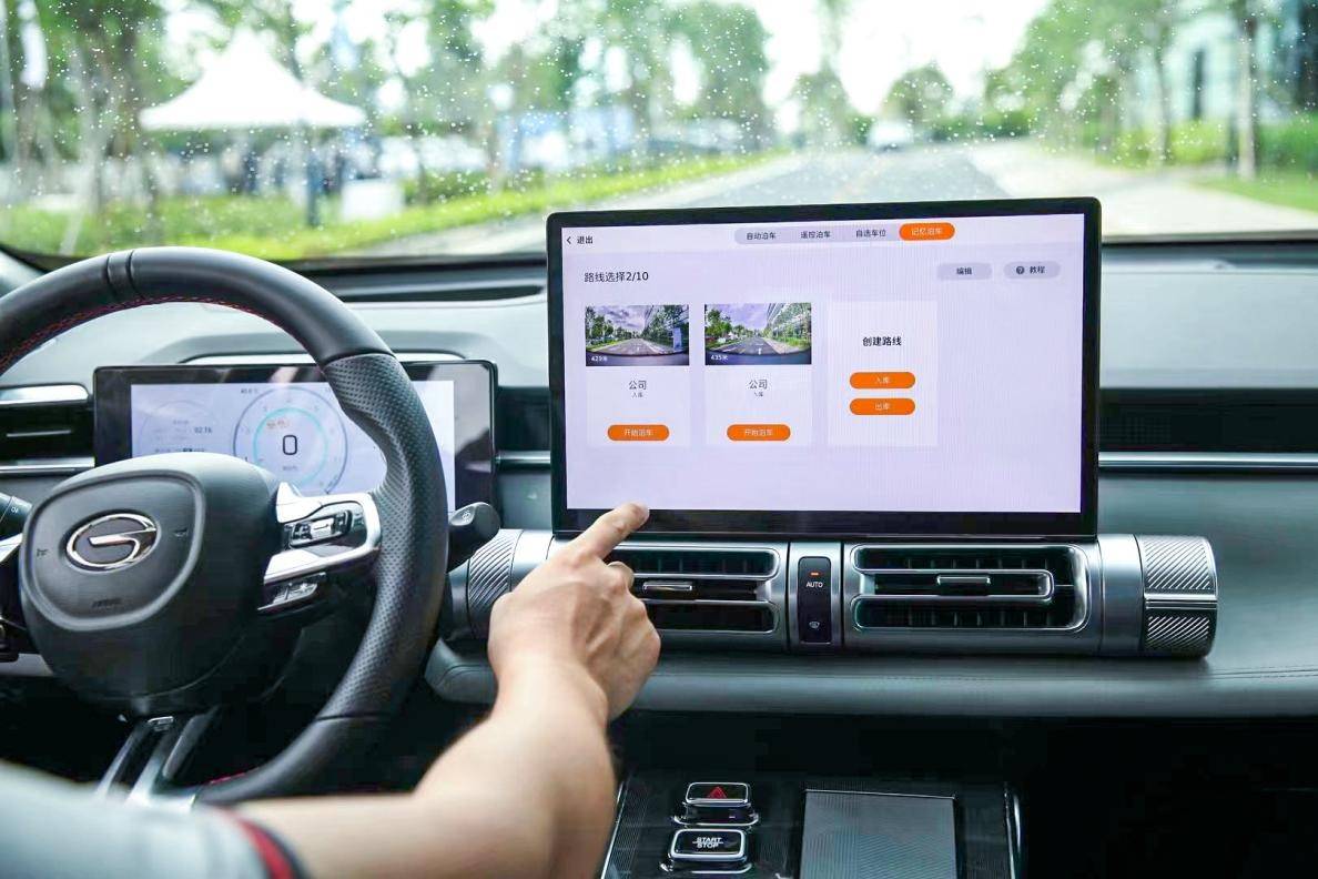 “一车更比三车强”，一箱油就能跑1711km，钜浪混动GMC2.0确实给力_搜狐汽车_搜狐网