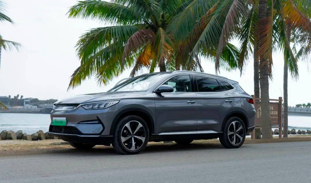 新势力和传统大厂谁更香？零跑C11 VS比亚迪宋PLUS EV_搜狐汽车_搜狐网