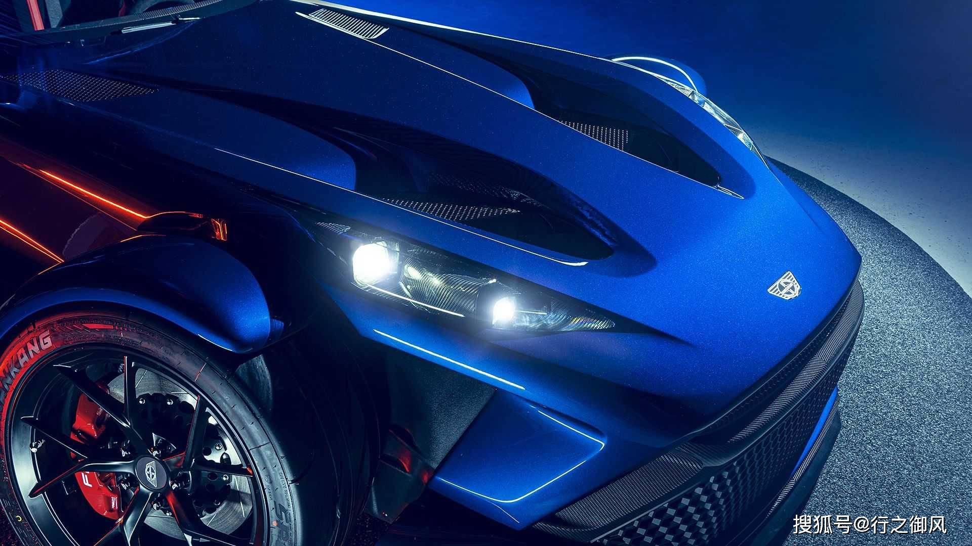 花样赛道：Donkervort F22双座跑车_搜狐汽车_搜狐网