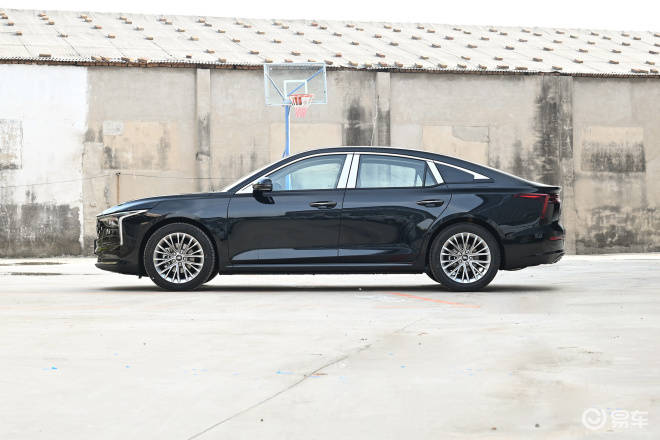 A级车的价格，B级车的空间 奔腾B70详解_搜狐汽车_搜狐网