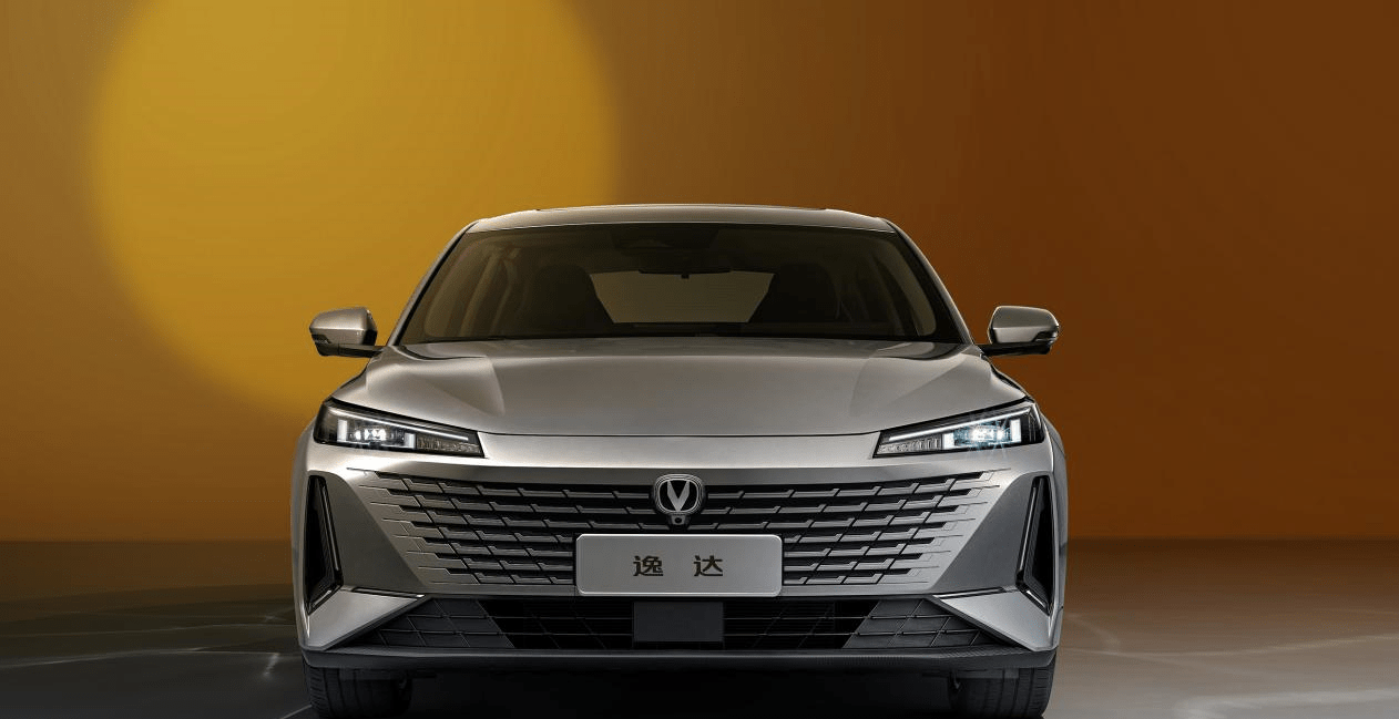 长安Lamore逸达来了：轴距2765mm，颜值高到离谱？_搜狐汽车_搜狐网