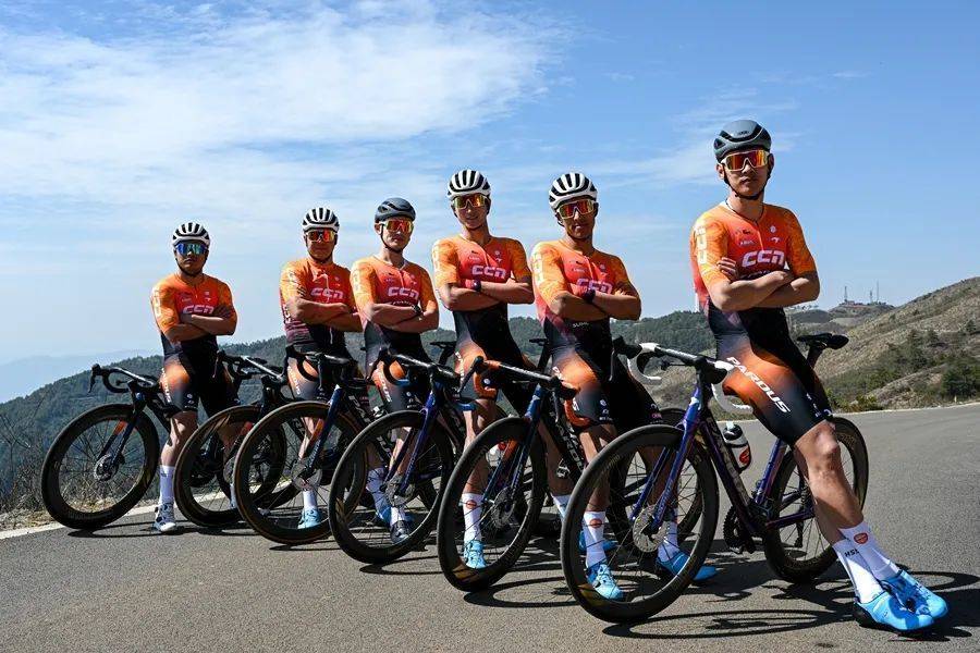 PARDUS新年献词：不负时代 用热爱浇筑冠军品质_搜狐汽车_搜狐网