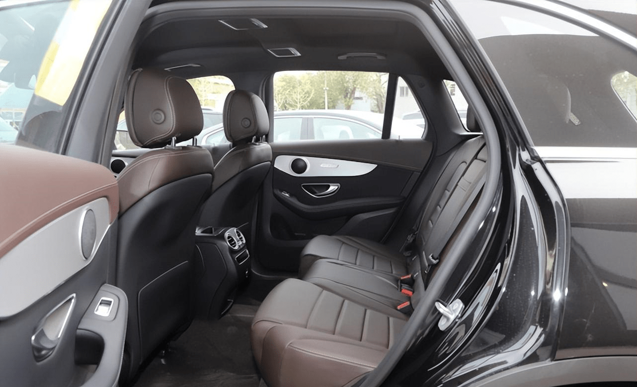 轴距和奥迪Q7打平手！全新奔驰GLC下线，这价格让GLE都不好卖了？_搜狐汽车_搜狐网