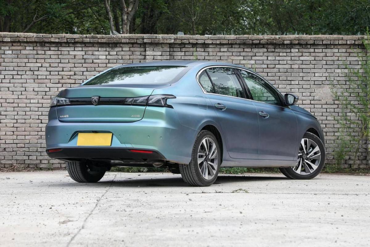 法系这回开窍了，仅10.57万起，配1.6T+6AT，家用挺香_搜狐汽车_搜狐网