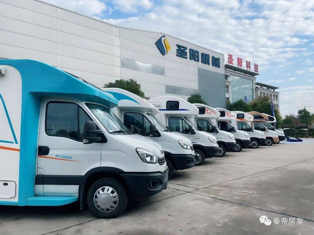 B型房车和C型房车的区别，想买房车的朋友记得收藏……_搜狐汽车_搜狐网