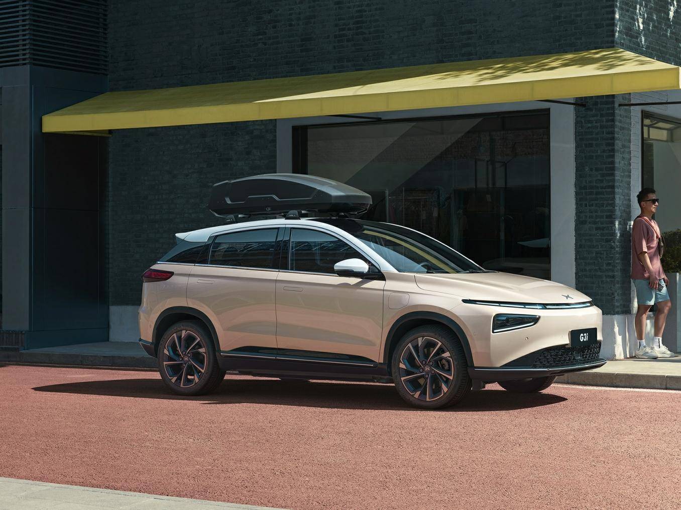 15万纯电SUV不止有元PLUS，官降后的小鹏G3，造型靓丽，续航460km_搜狐汽车_搜狐网