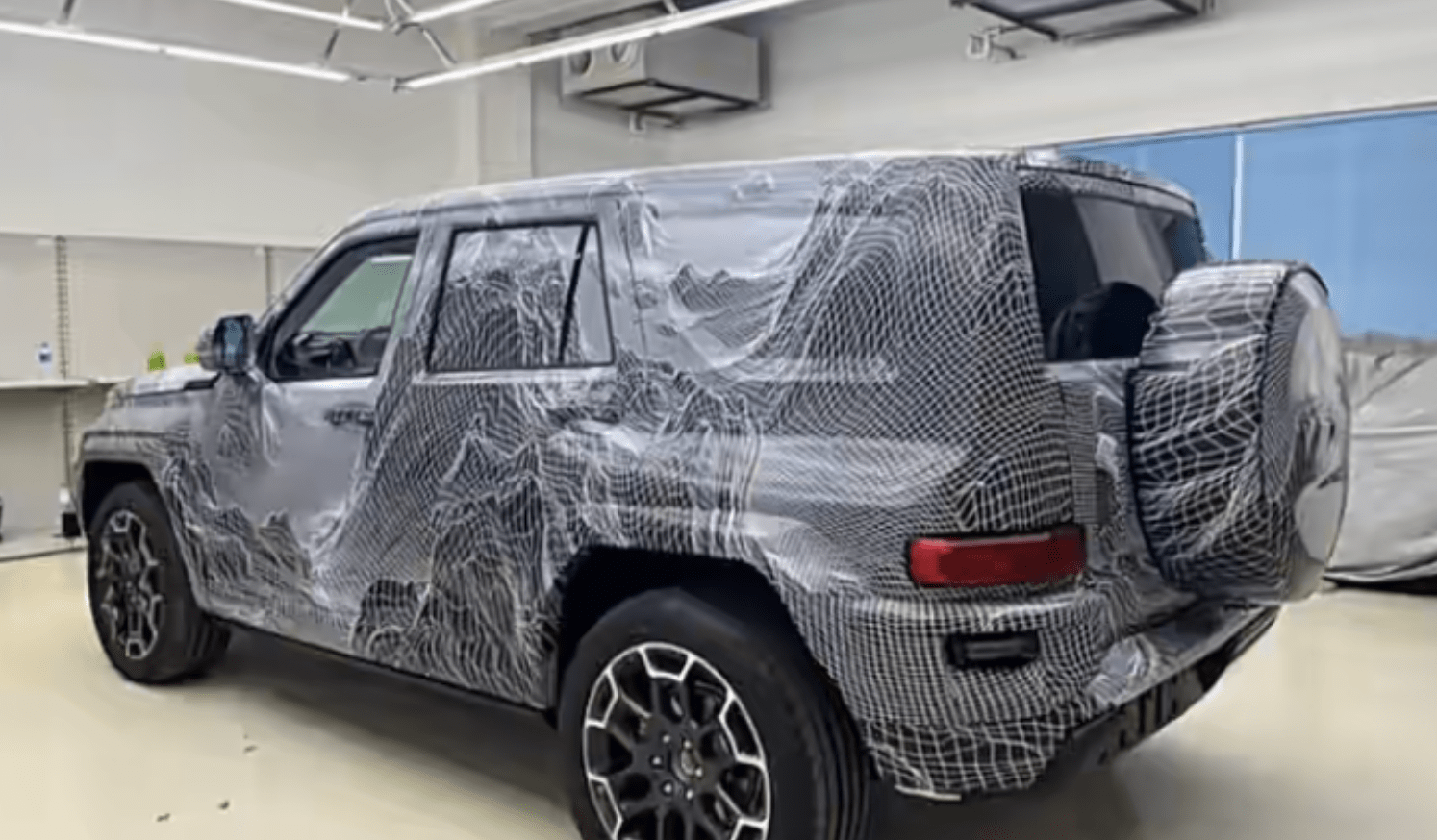 坦克700最新实车谍照曝光，搭载3.0T的V6动力_搜狐汽车_搜狐网