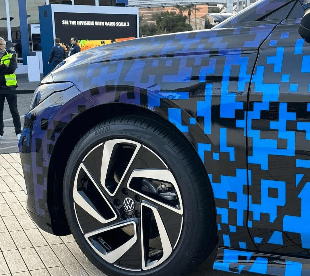 实拍大众ID.7 续航里程700km 将国产_搜狐汽车_搜狐网