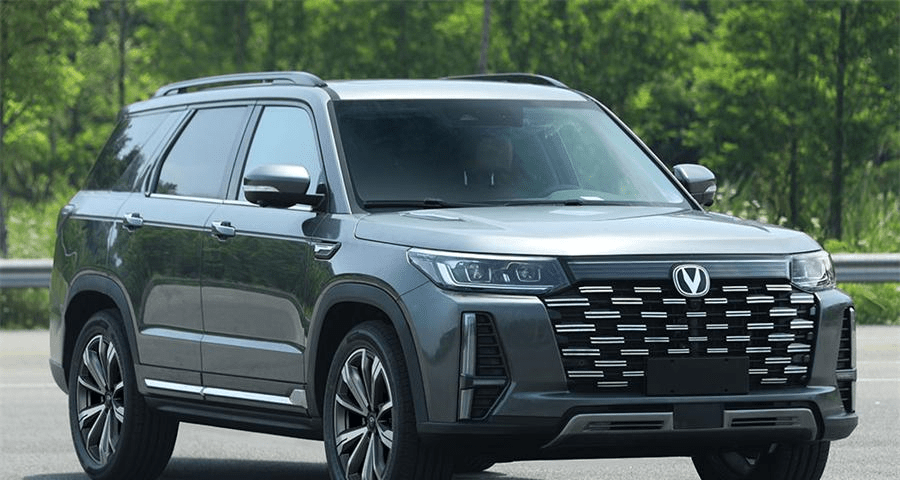 换装爱信8AT变速箱，2023款长安CS95到店实拍，前脸大变样_搜狐汽车_搜狐网