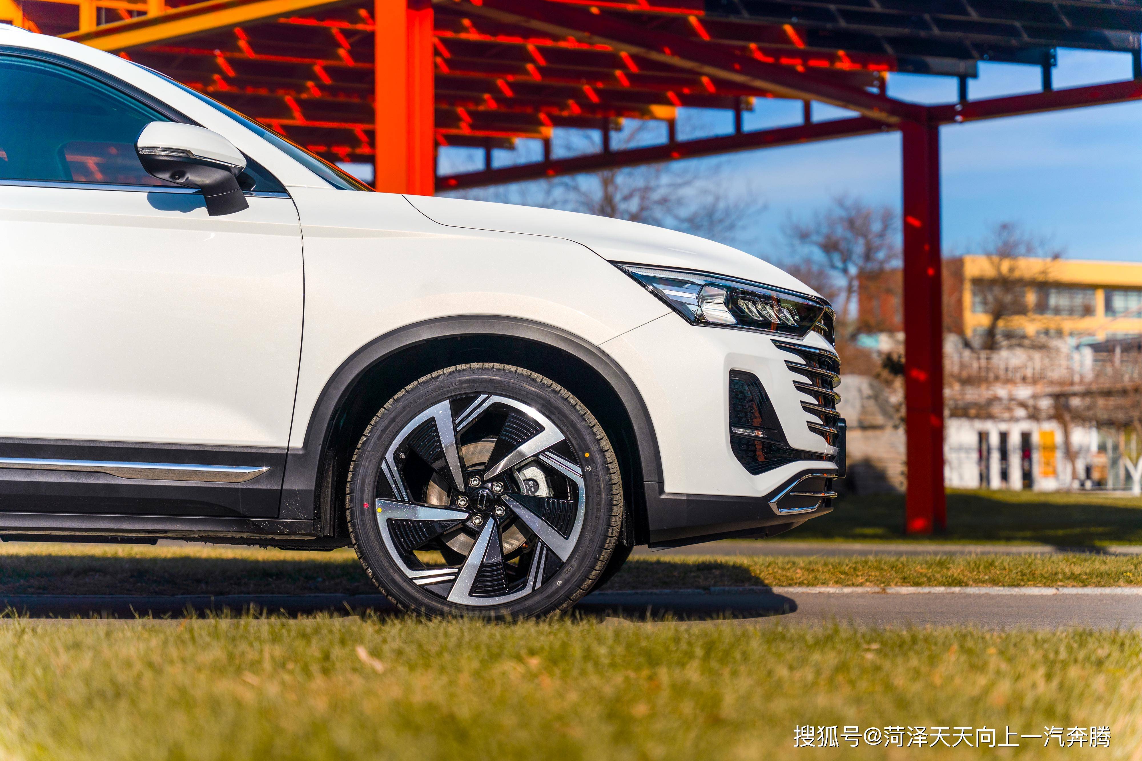 从一汽奔腾T77看国产车如何超越合资_搜狐汽车_搜狐网