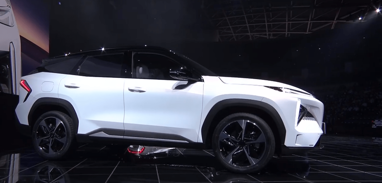 吉利银河L7发布，综合续航1370km，二季度交付，银河L6同步曝光_搜狐汽车_搜狐网