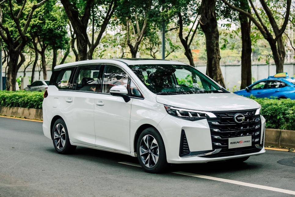 空间大、油耗低，TA是15万级MPV、轿车中性价比最高的_搜狐汽车_搜狐网