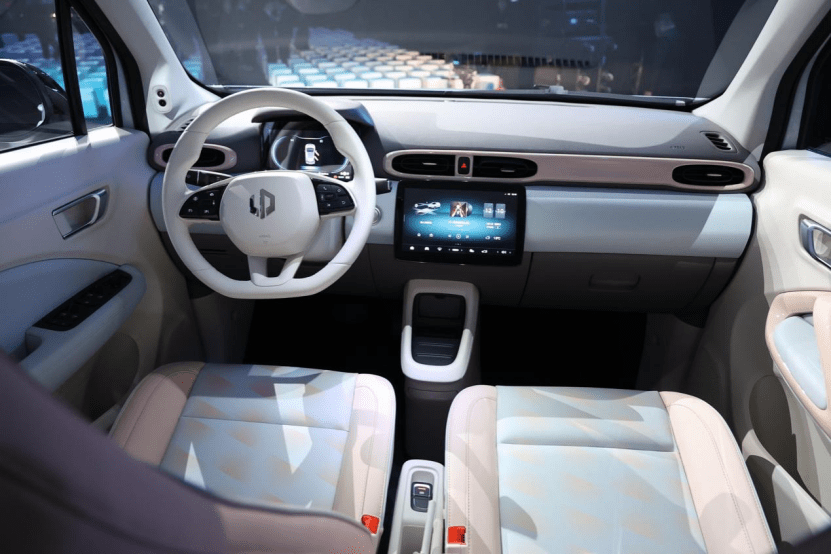 200轻享版不到6万，23款T03瞄准代步车新世代_搜狐汽车_搜狐网