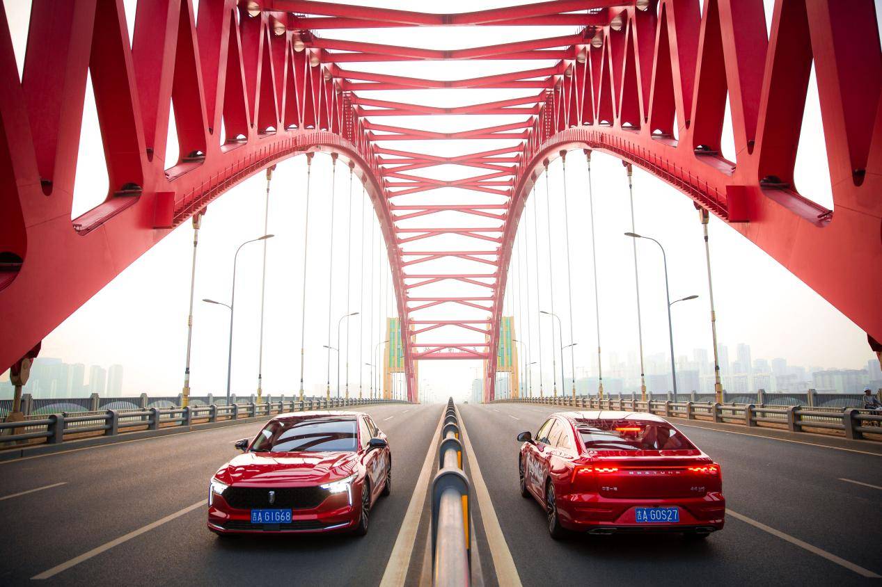 0214【产品稿】价格不贵空间够大，十万级精品家轿就选它_搜狐汽车_搜狐网