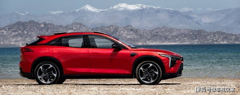 12万买2.0T轿跑SUV 奔腾B70S是个不错的选择_搜狐汽车_搜狐网