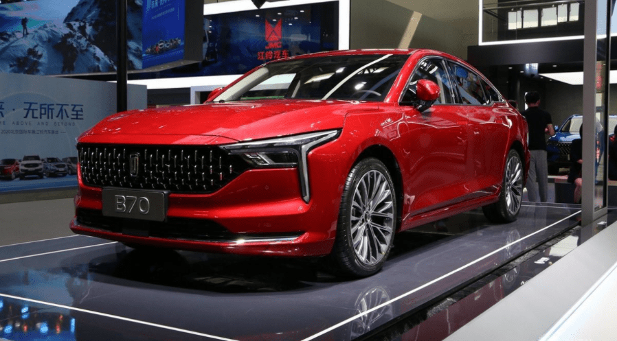 不是凡尔赛，论享受还得奔腾B70_搜狐汽车_搜狐网