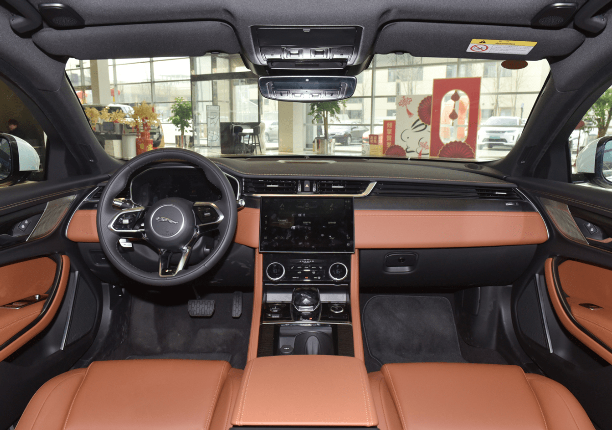 采用第三代采埃孚8AT变速箱 新款捷豹XFL有望3月24日上市_搜狐汽车_搜狐网