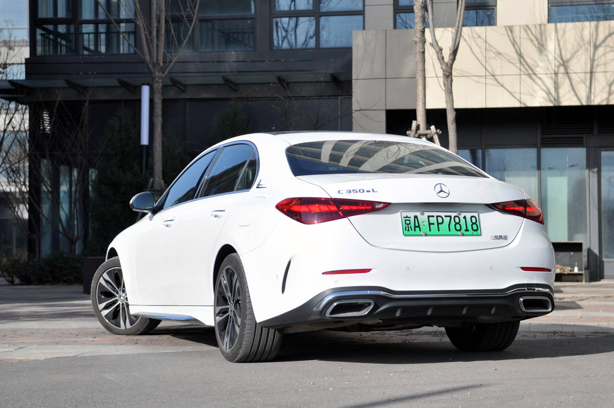 品质感豪华感依旧 TC君试驾奔驰C 350 e L_搜狐汽车_搜狐网