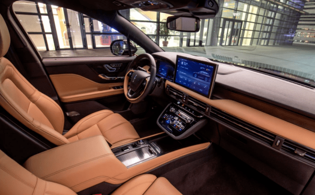 又一豪华车“降价求生”！标配2.0T+8AT，仅售21万，还要啥Q5？_搜狐汽车_搜狐网