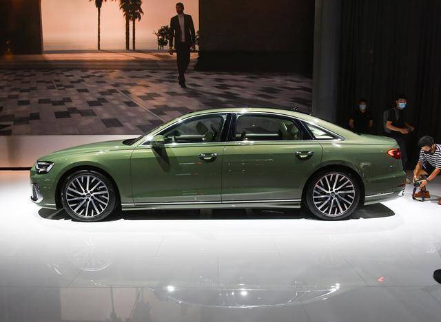 又一“大块头”，3128mm的超长轴距，4.4s破百，好看还耐造_搜狐汽车_搜狐网