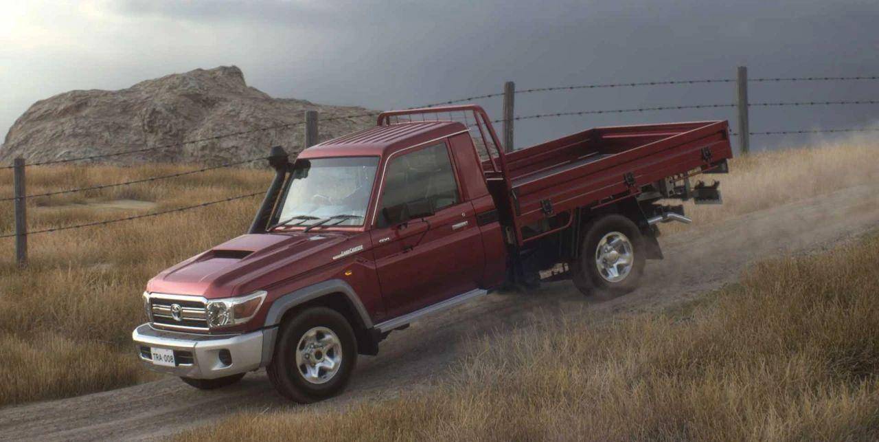 快40岁的陆巡快没了？丰田LC70供不应求！官方表示不会停产_搜狐汽车_搜狐网